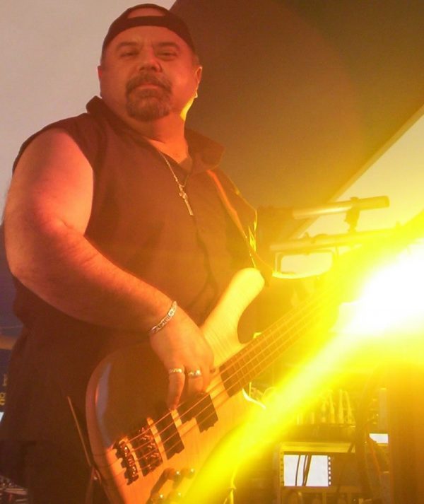 Live gigs – The Tony Zee Show